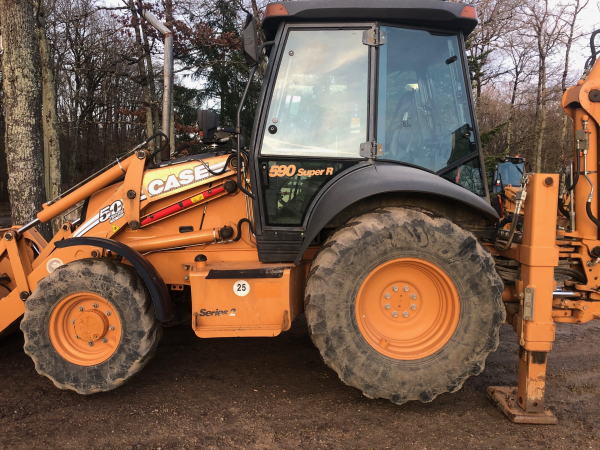CASE 590 SR : MMO TP